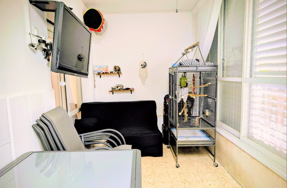 Prime renewal area by Shikun & Binui. 71 sqm today - brand new 116 sqm ...