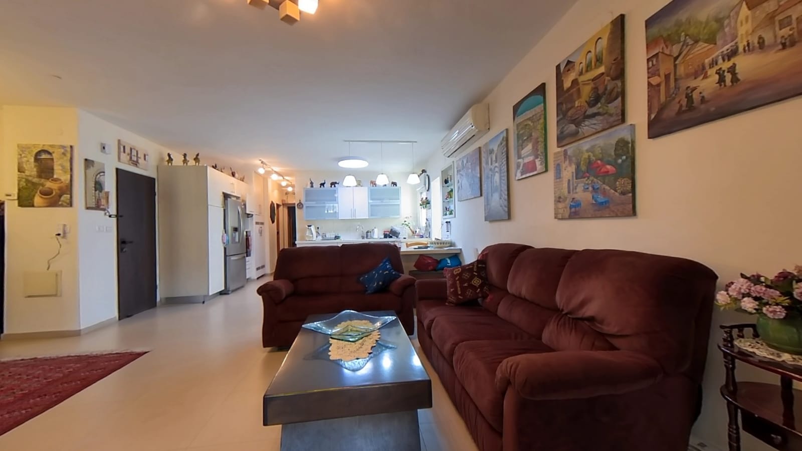 Renovated and Spacious 4 room apartment, Beit Hakerem | RE/MAX Jerusalem