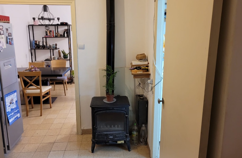 In Rehavia A Classic 3 Room Apartment | RE/MAX Jerusalem