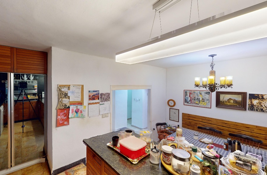 Garden Apartment 5 Luxurious Rooms In The Green Beit Hakerem ...