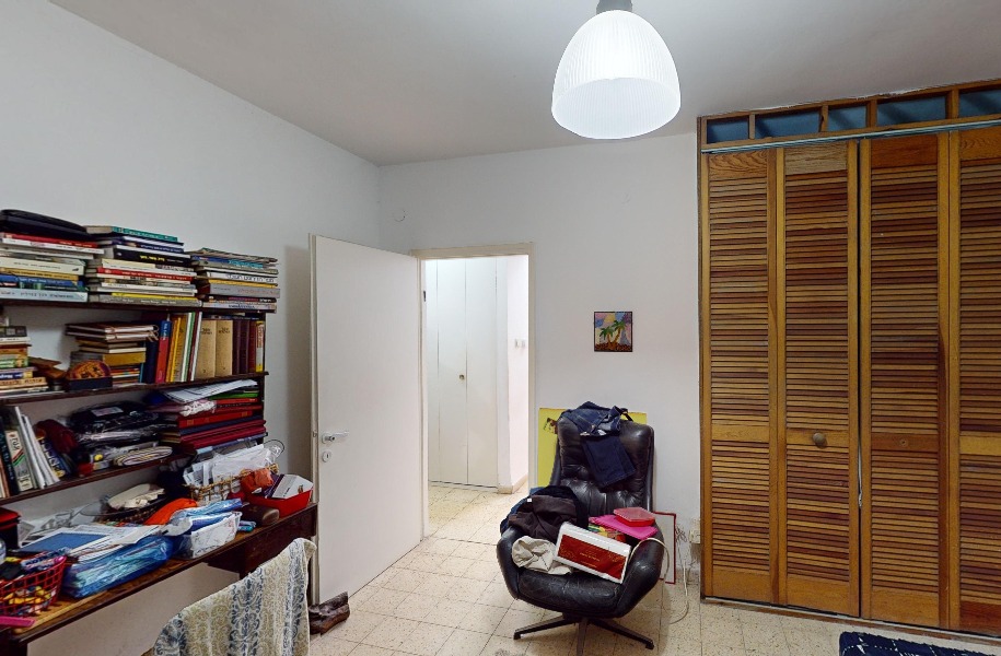 Garden Apartment 5 Luxurious Rooms In The Green Beit Hakerem ...